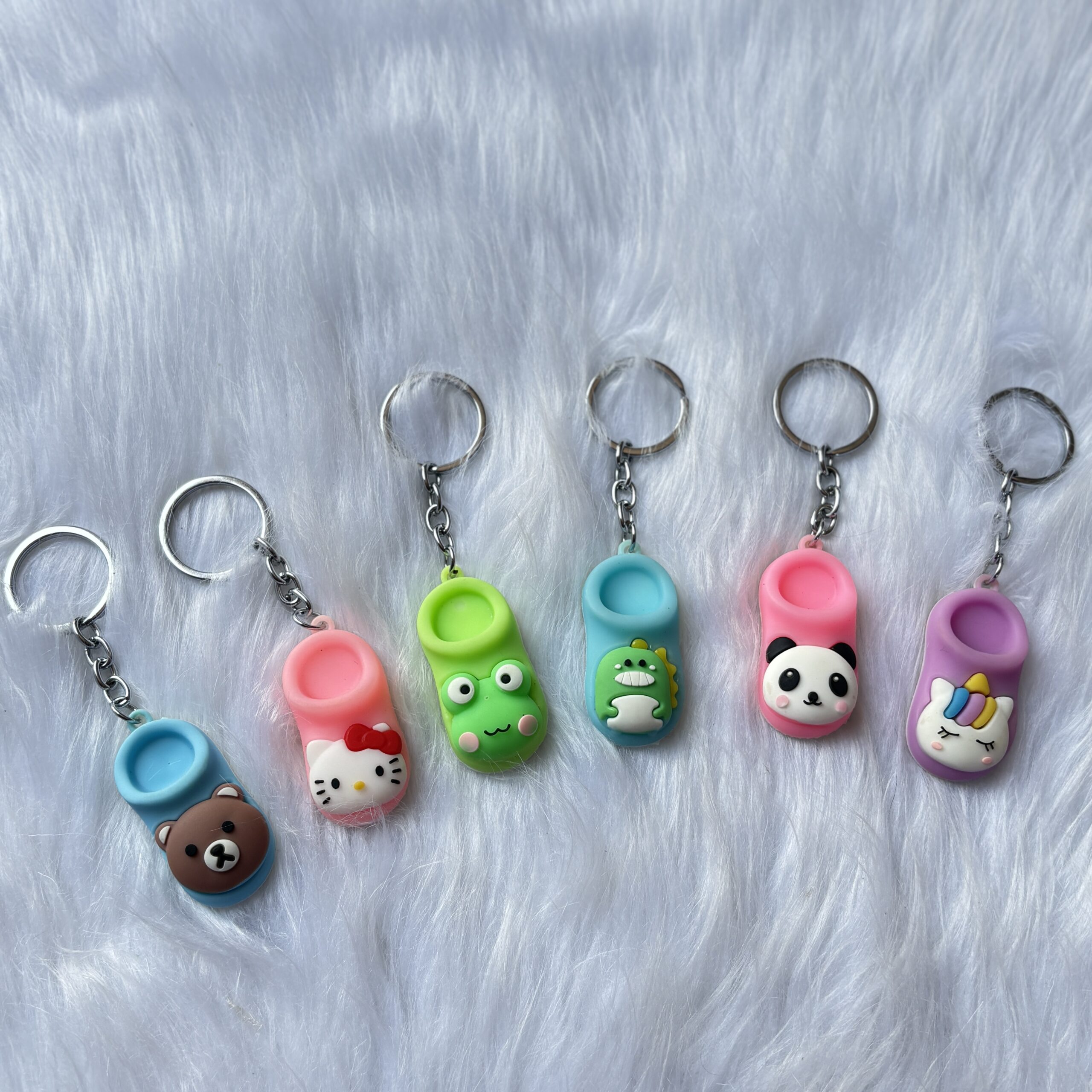 Slipper keychain – LetsPropStore